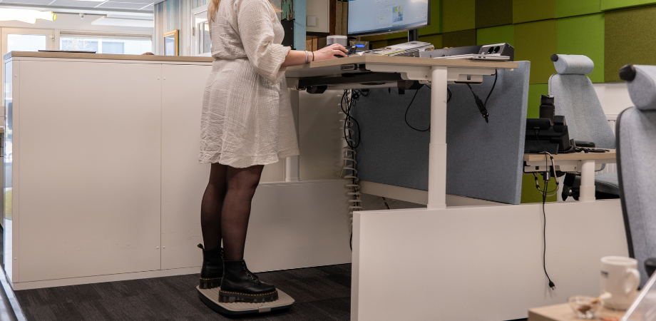 Top 10 Zit sta bureaus - Health2Work